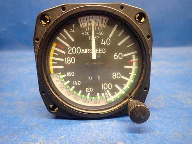 United Inst 8125 Airspeed Indicator 0-210 Knots